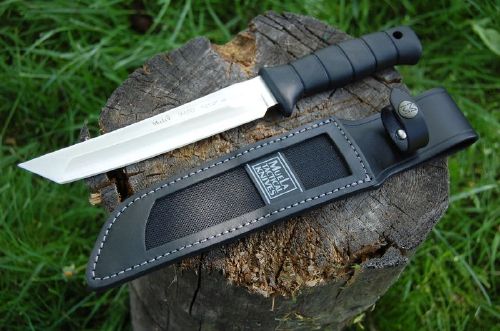 Tanto Blade Knives